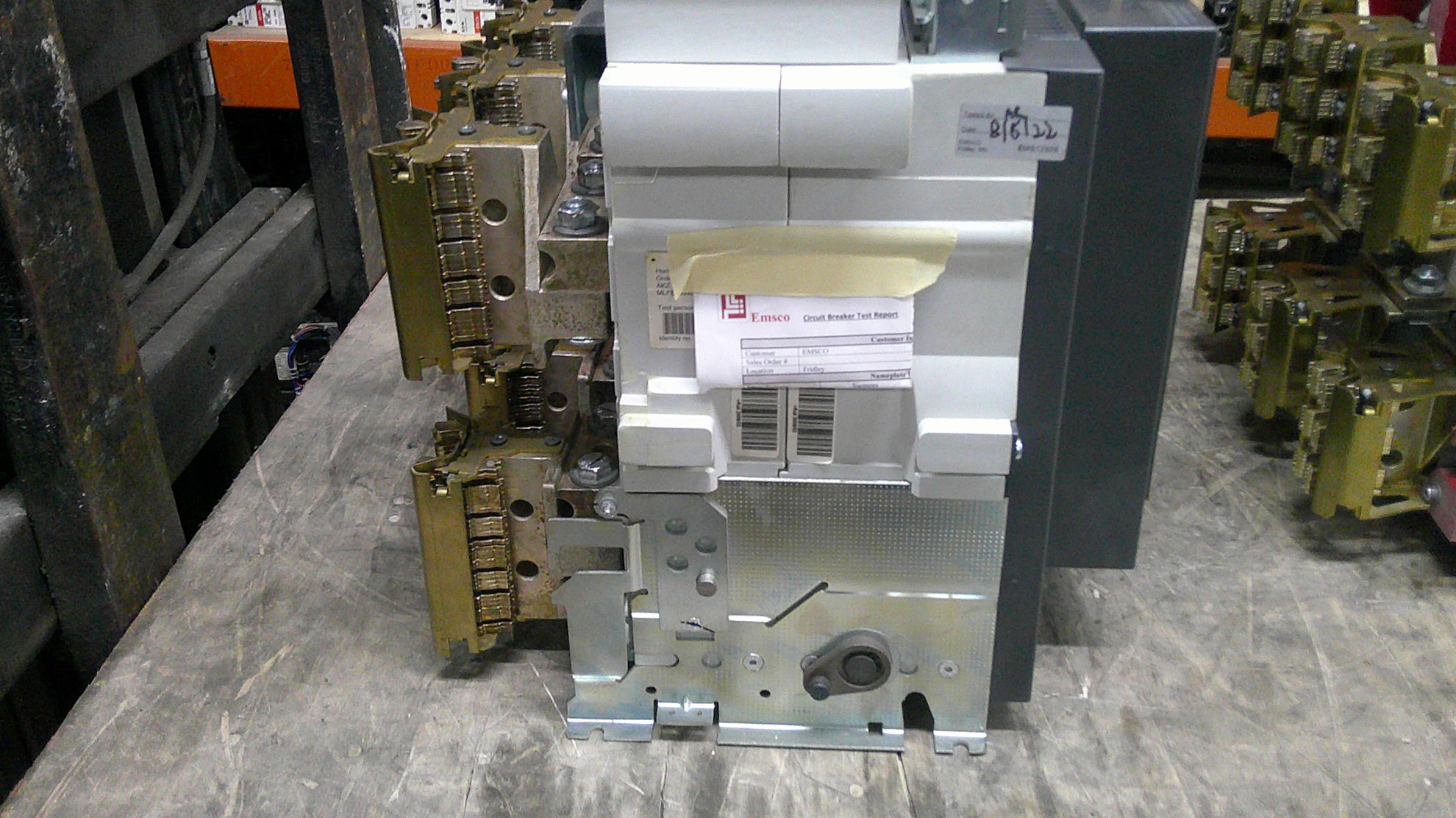 Siemens WLL2A332 Circuit Breaker 3200 Amp 600 Volt AC M/O D/O | Used ...