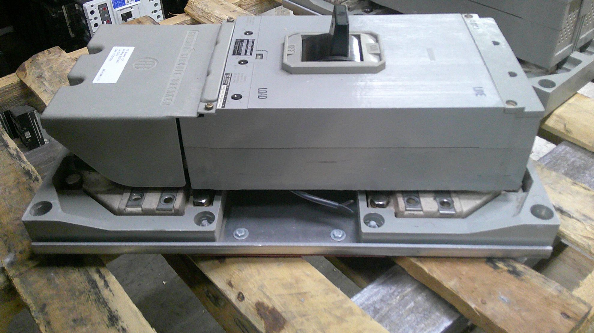 ITE CP Circuit Breaker 900 Amp 600 Volt AC | Used & Refurbished ...